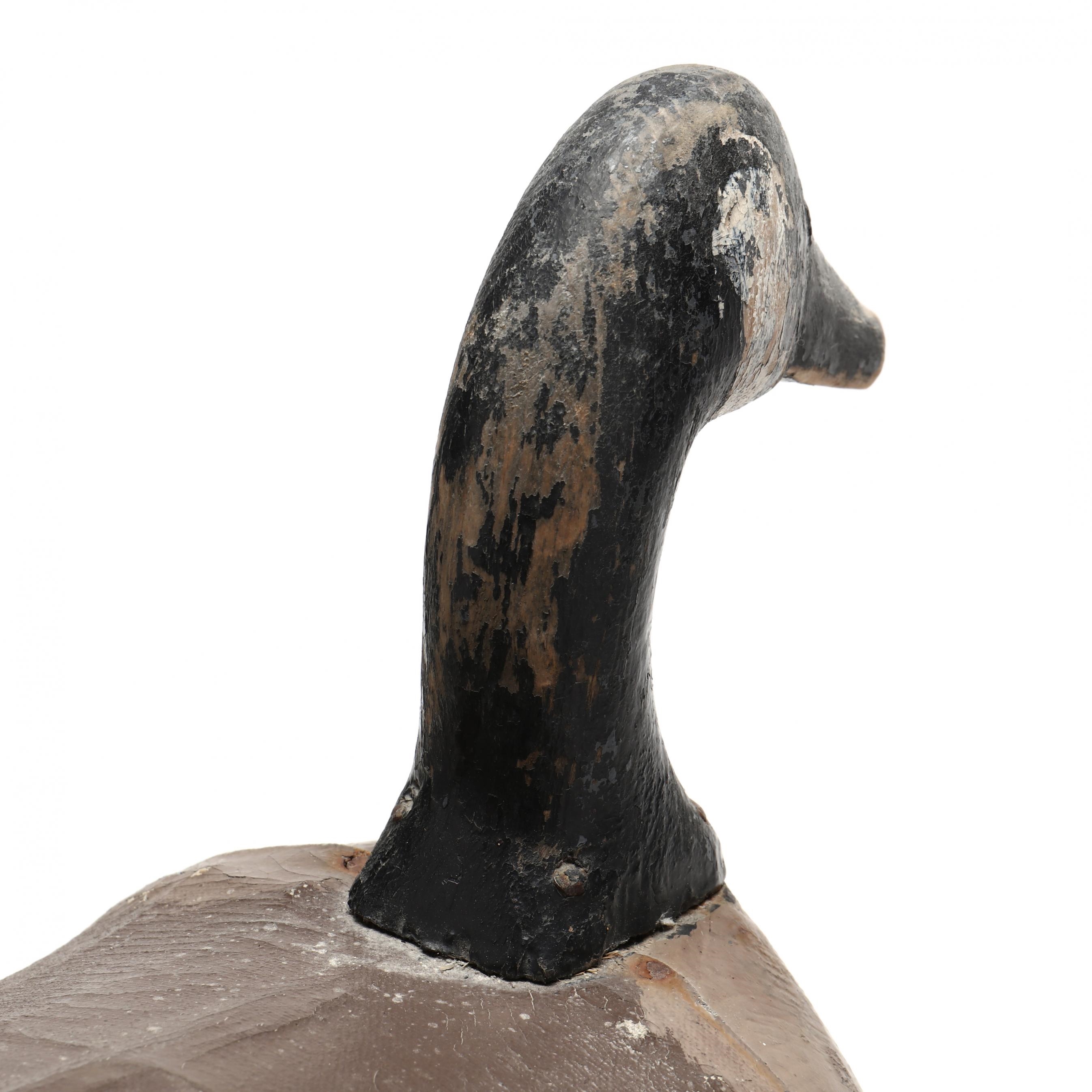 Ellie Saunders | Presentation Goose (Circa 1930) | MutualArt