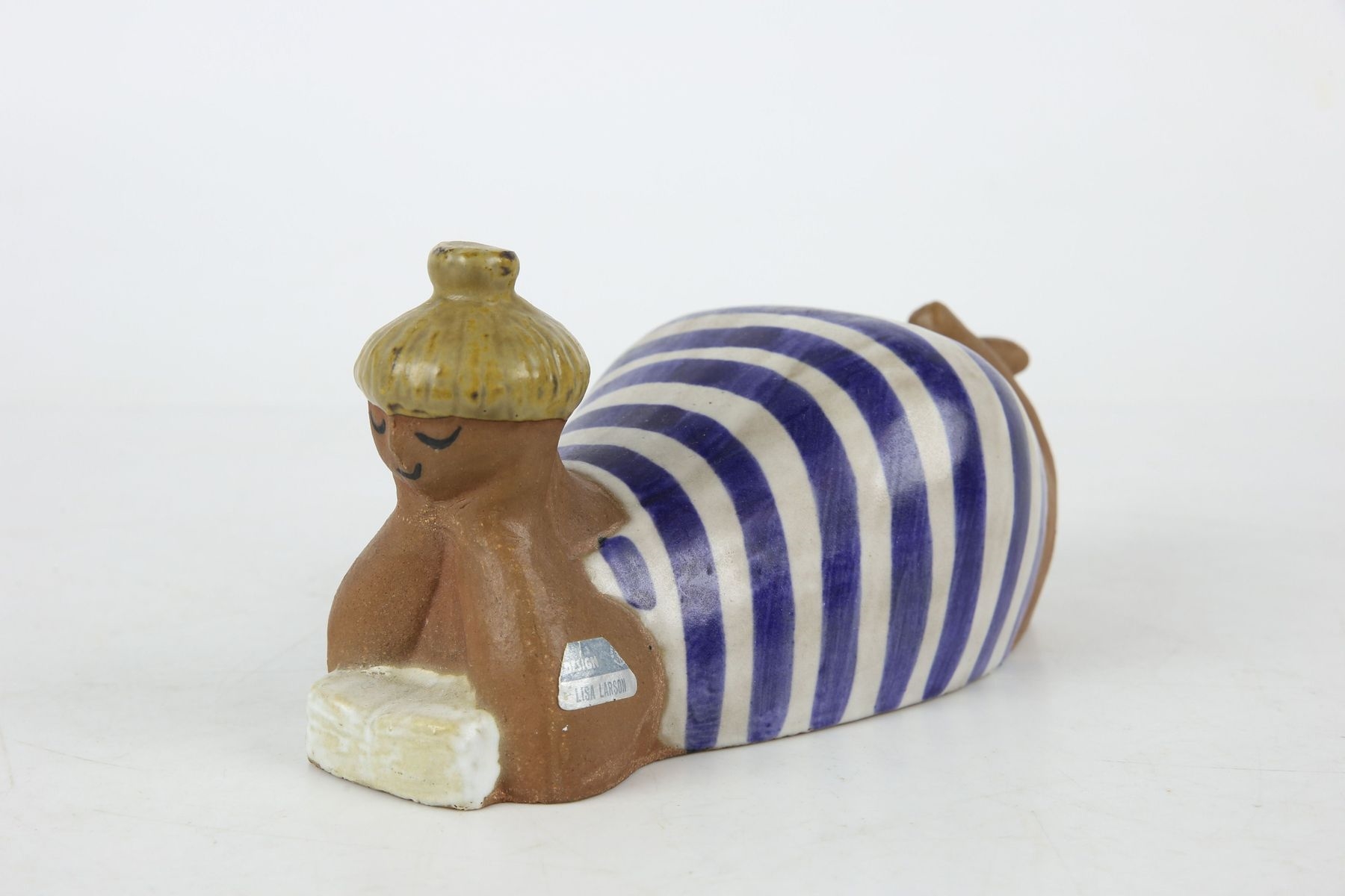 Lisa Larson | Information | MutualArt