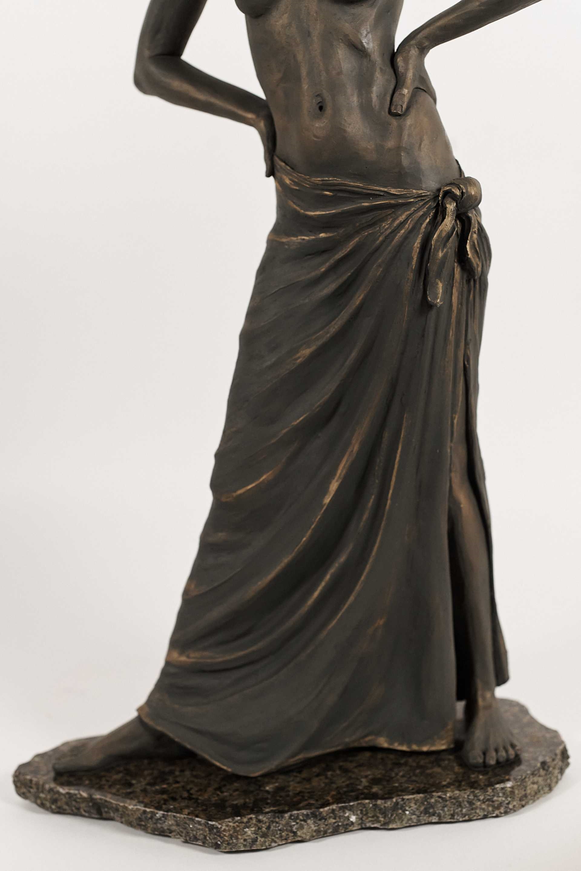 Daniel Beauchamps | Pose | MutualArt