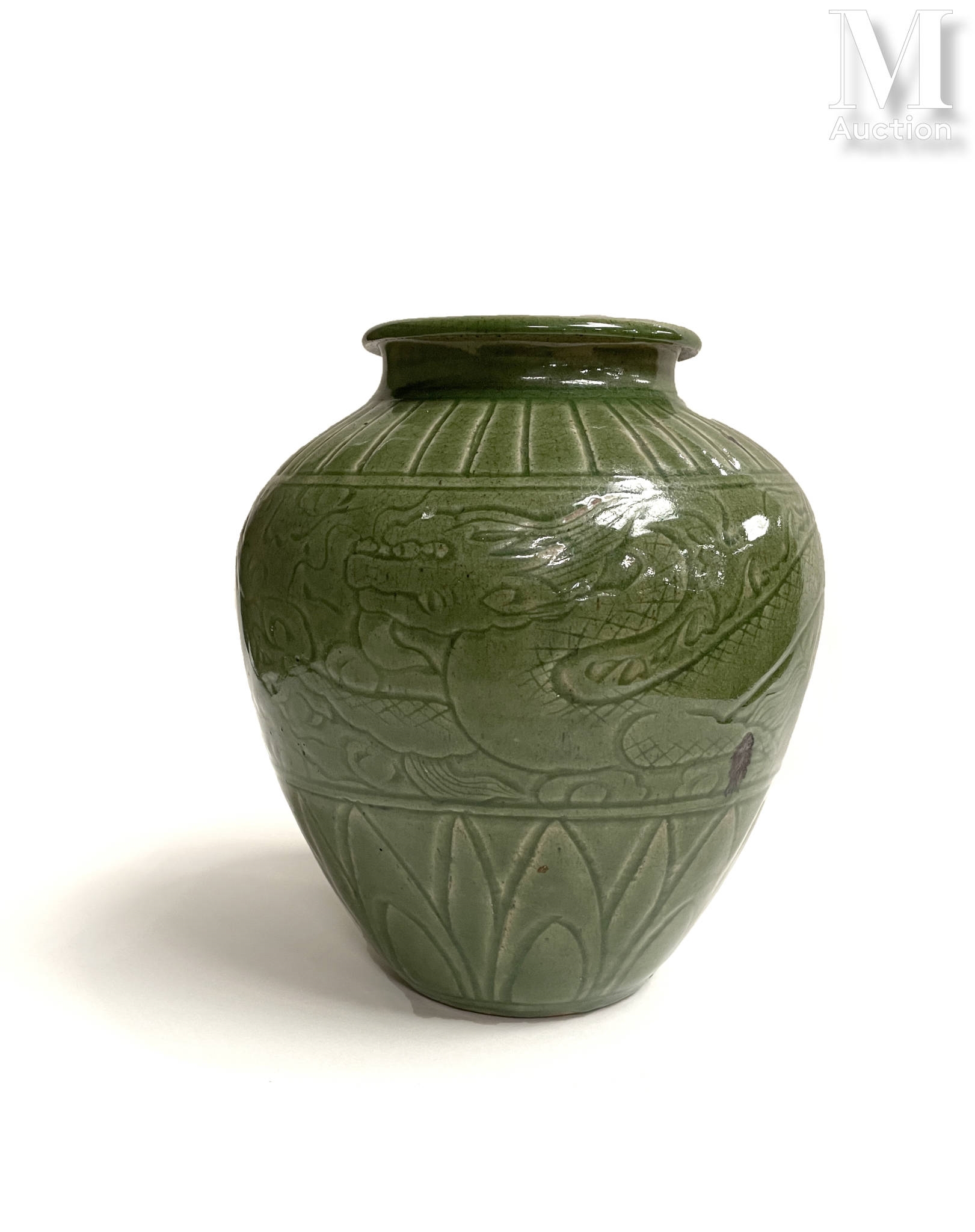 Vietnamese School, 20th Century | Jarre en céramique | MutualArt