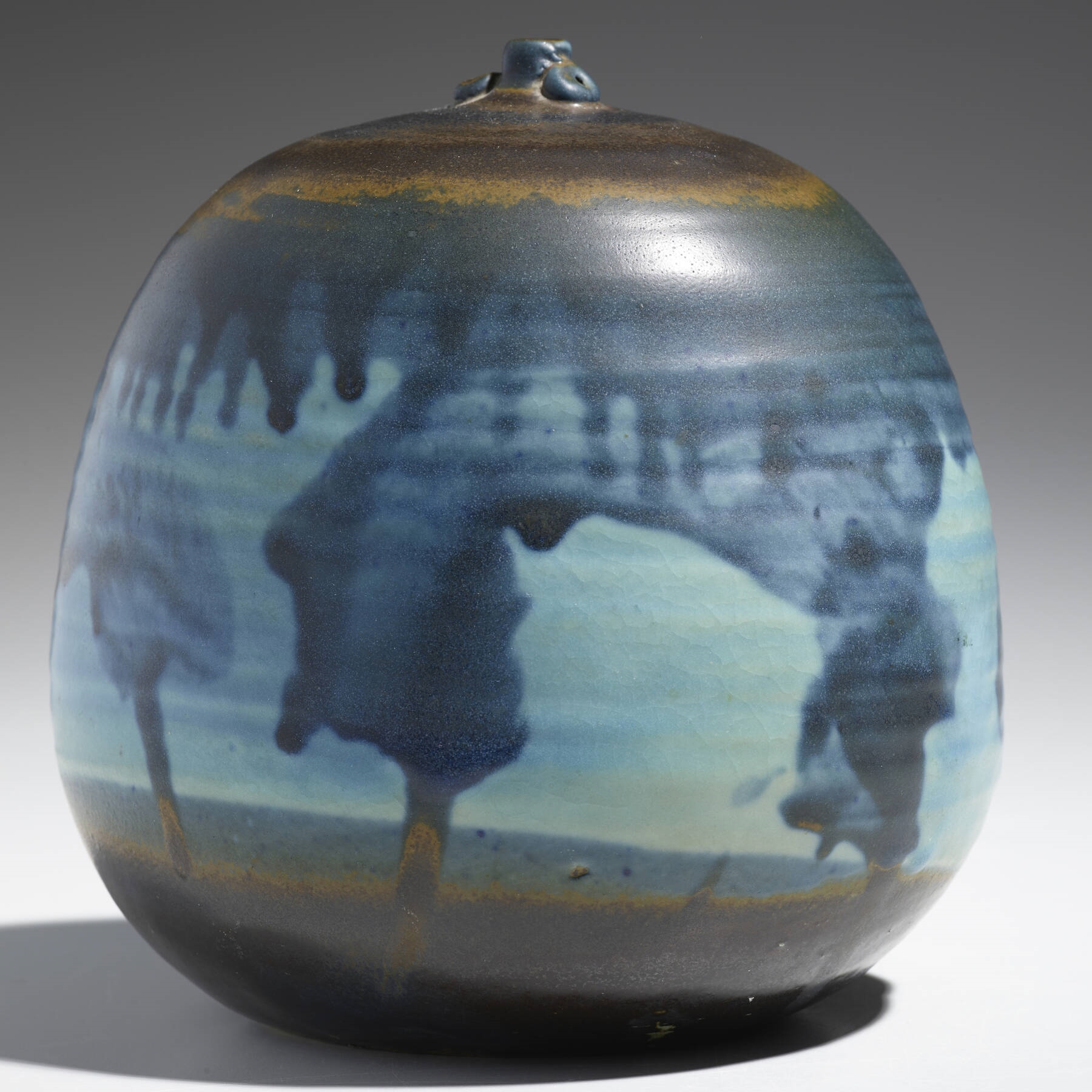 Toshiko Takaezu | Untitled (Circa 1960) | MutualArt