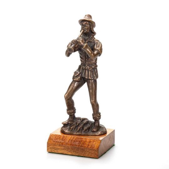 Bromsgrove Guild | A BRONZE FIGURE OF THE PIED PIPER | MutualArt