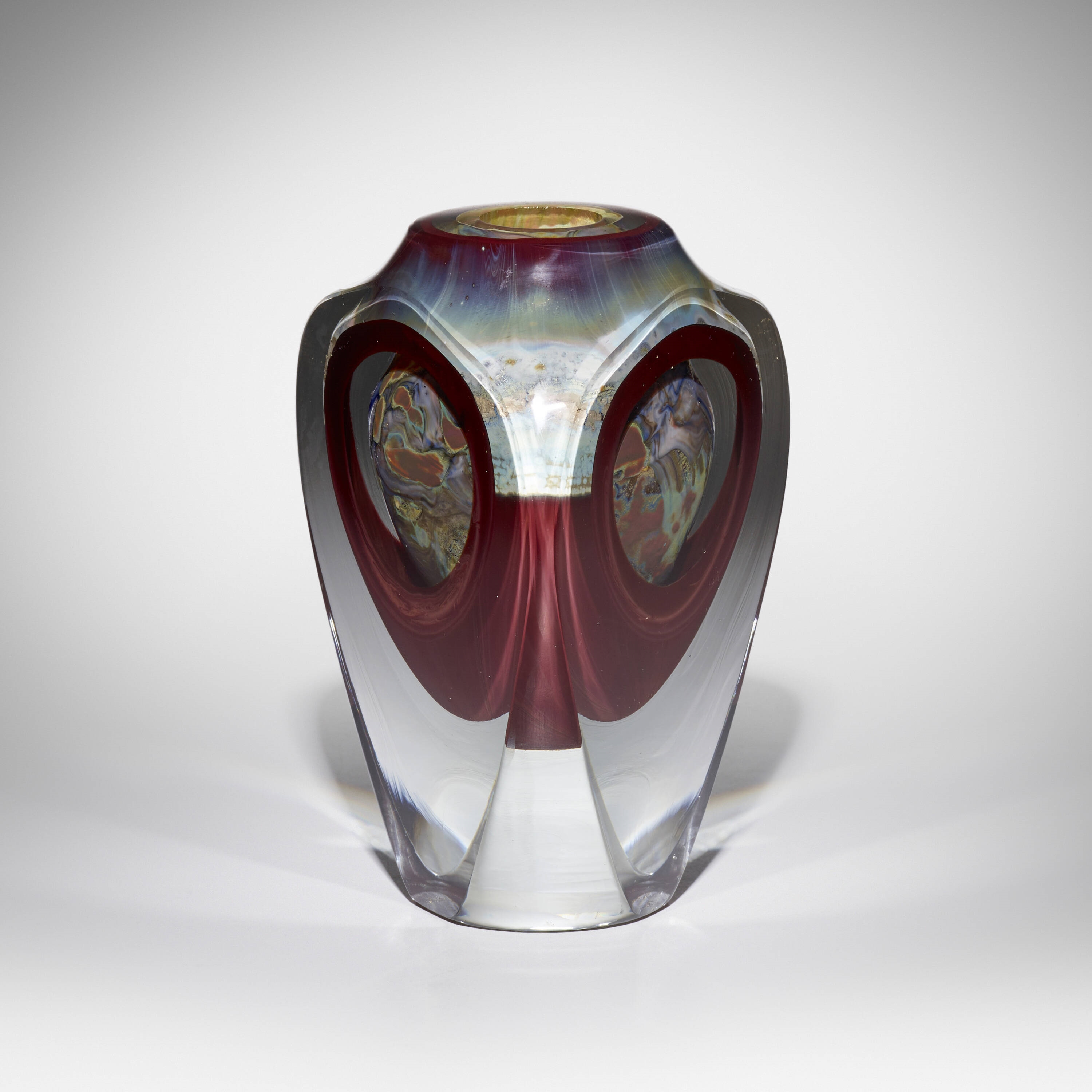 Jon Kuhn | Early vase (1979) | MutualArt