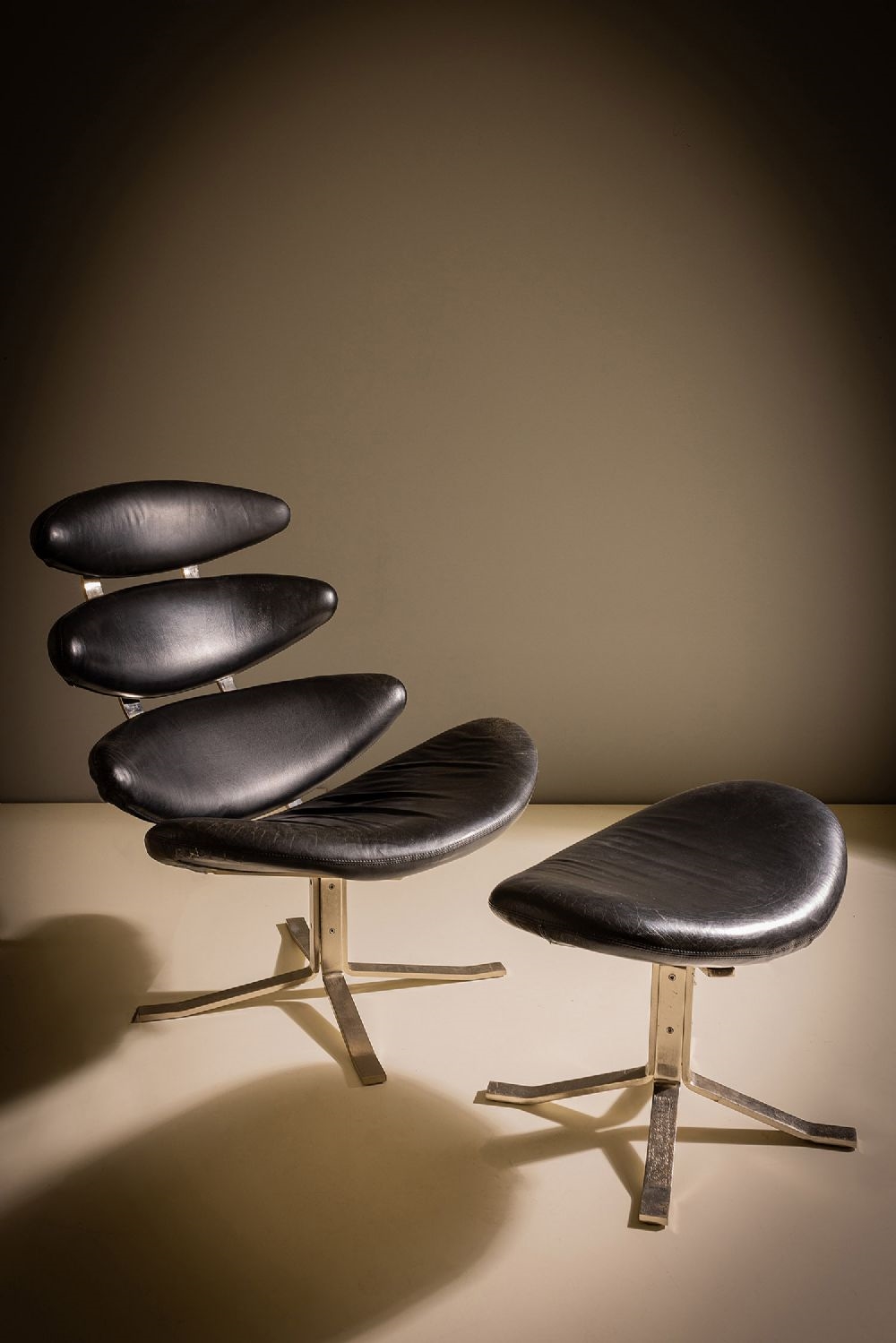 Poul Volther | THE EJ5 CORONA CHAIR AND STOOL | MutualArt