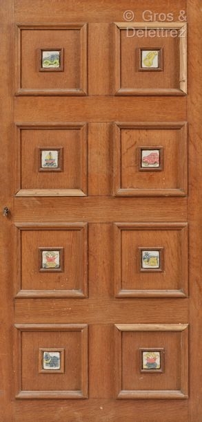 Alice Colonieu | Cube-shaped cabinet in molded oak opening | MutualArt