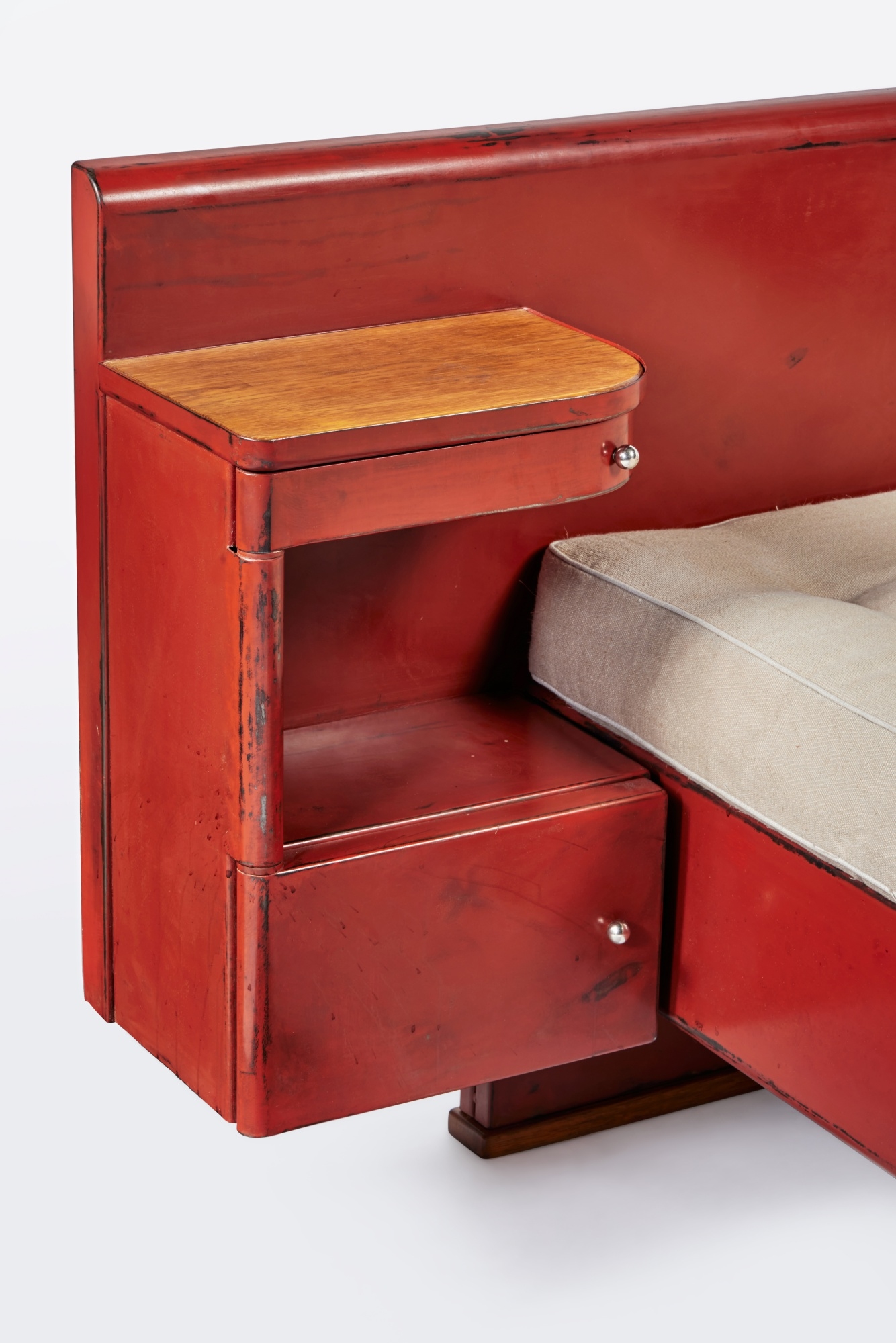 Jules Leleu | Daybed (1934 - 1936) | MutualArt