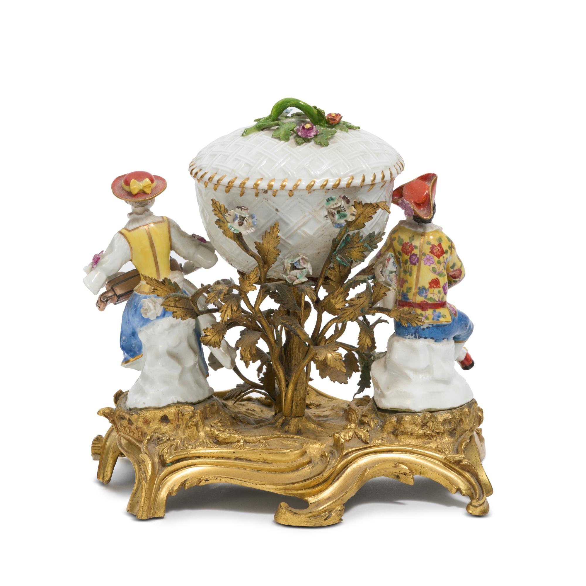 Johann Joachim Kändler | Harlequin playing a bagpipe and Columbine, a ...