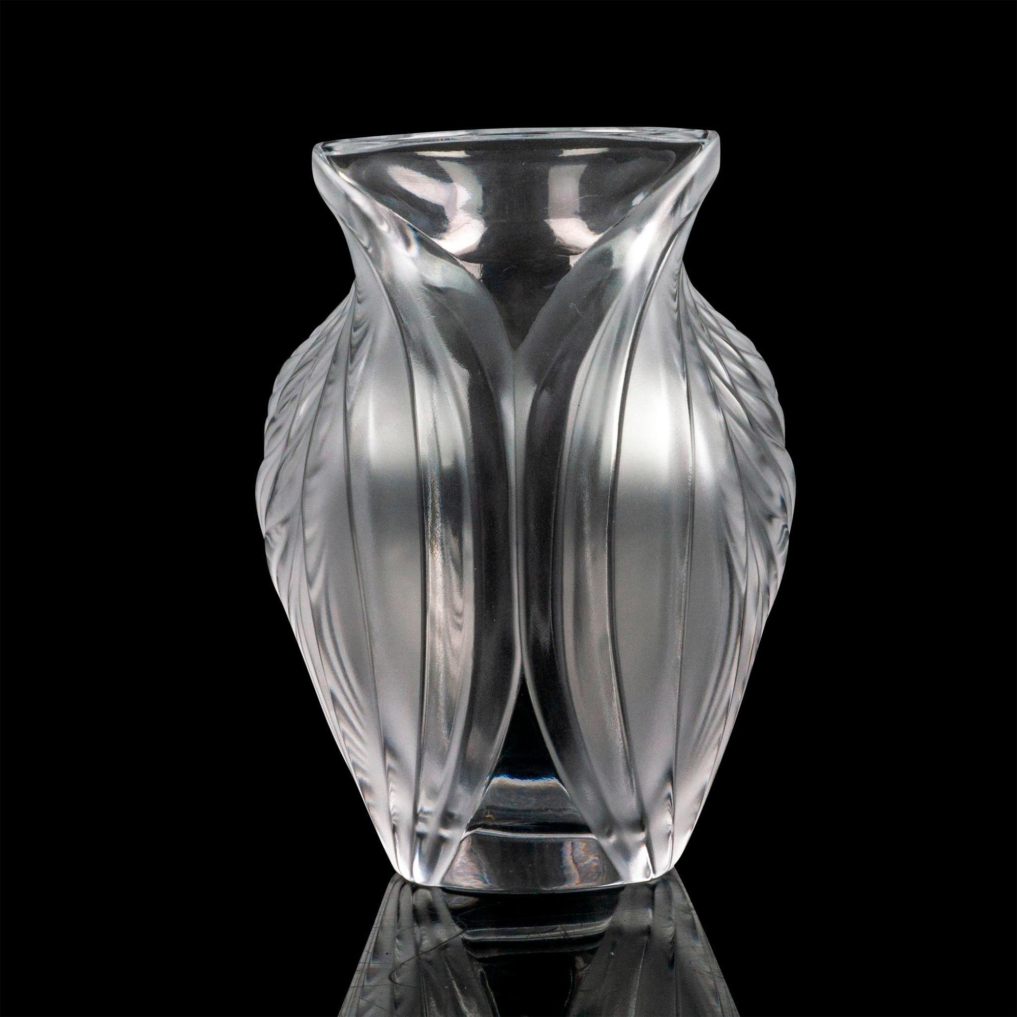 Marie-Claude Lalique | Lalique Crystal Vase, Pavie | MutualArt