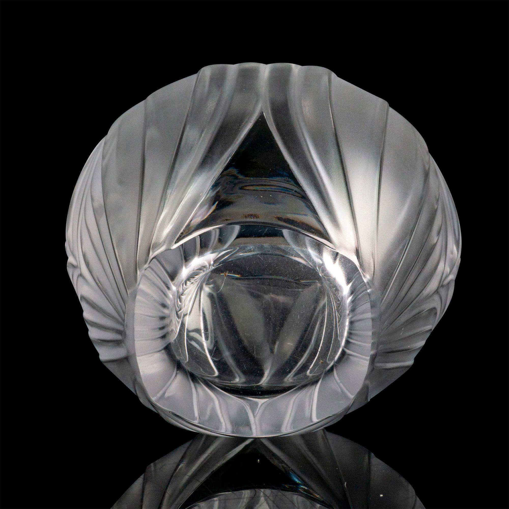 Marie-Claude Lalique | Lalique Crystal Vase, Pavie | MutualArt