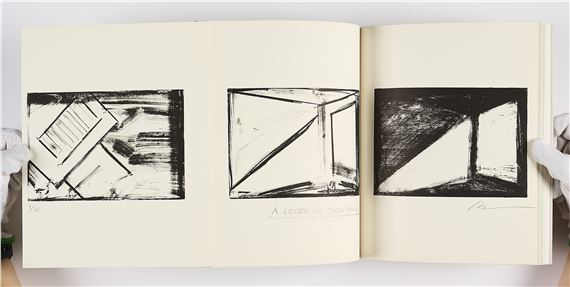 Robert Wilson | A Letter for Queen Victoria (for Parkett 16). (1988 ...