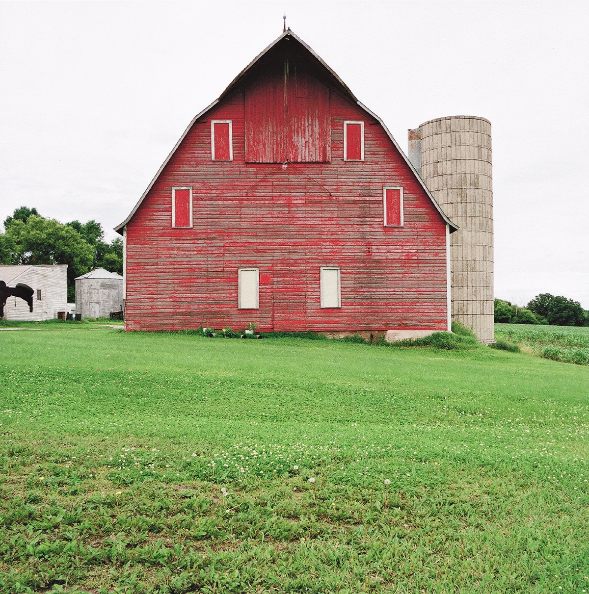 Jeff Brouws | Farm Forms Portfolio. | MutualArt