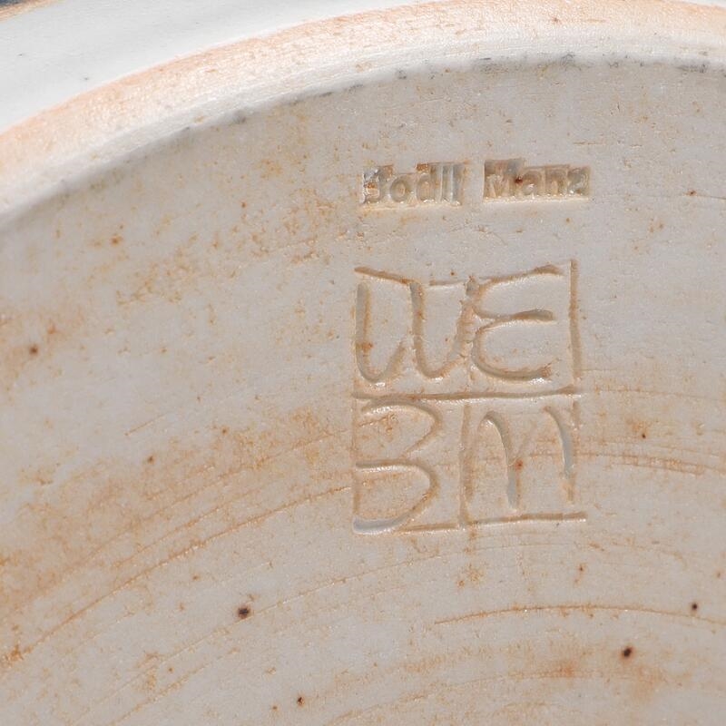 Bodil Manz | A cylindrical bowl | MutualArt