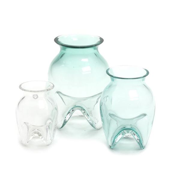 Lin Utzon | Lin Utzon vase | MutualArt