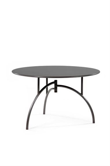 Philippe Starck | Tippy Jackson table (1985) | MutualArt