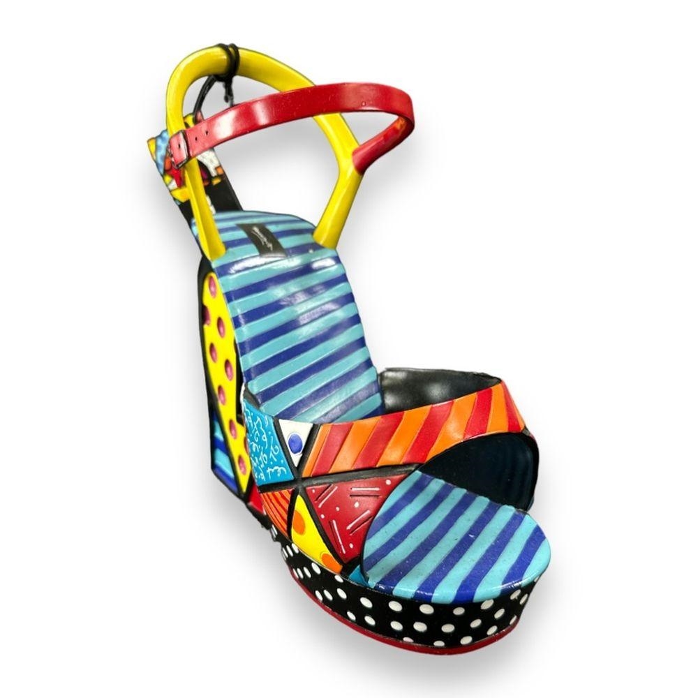 Romero Britto | Romero Britto Platform Shoe Wine Bottle Holder | MutualArt