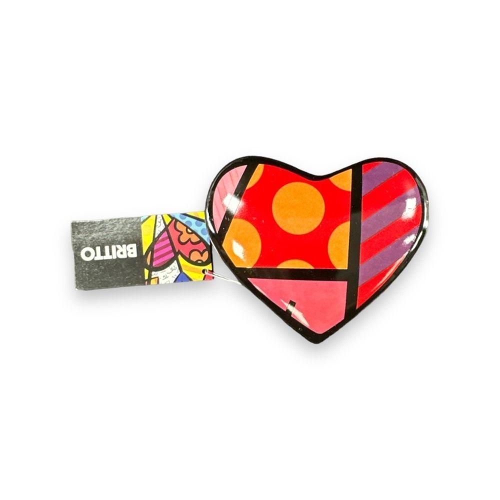 Romero Britto | 2 Romero Britto Porcelain Heart Trinket Boxes. | MutualArt