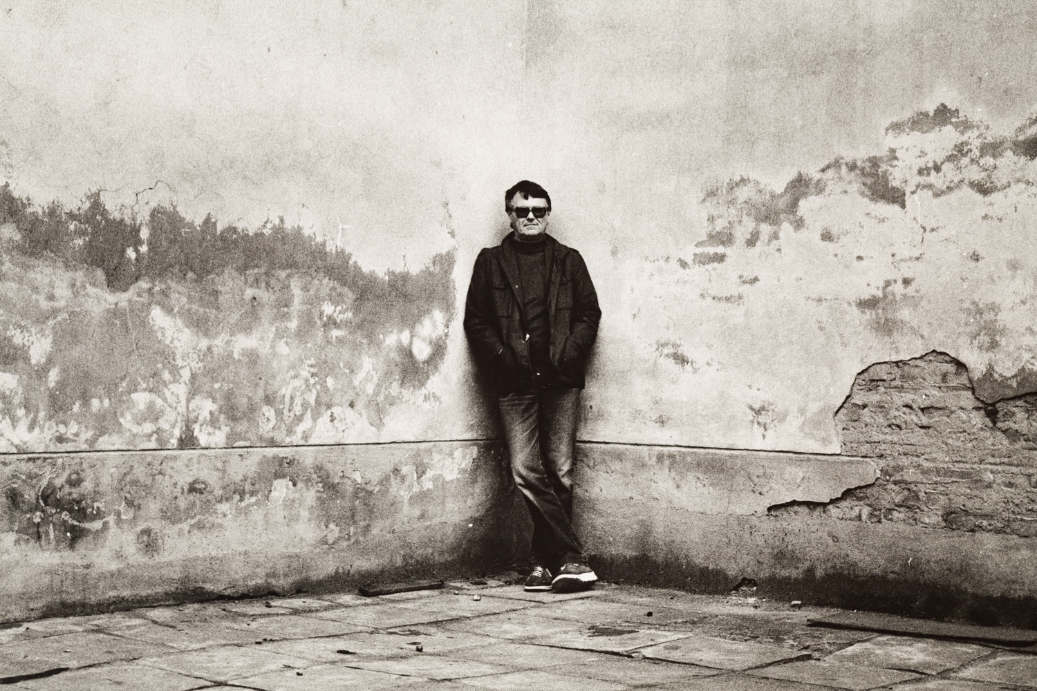 Zdzisław Beksiński | Zdzislaw Beksinski (1986) | MutualArt