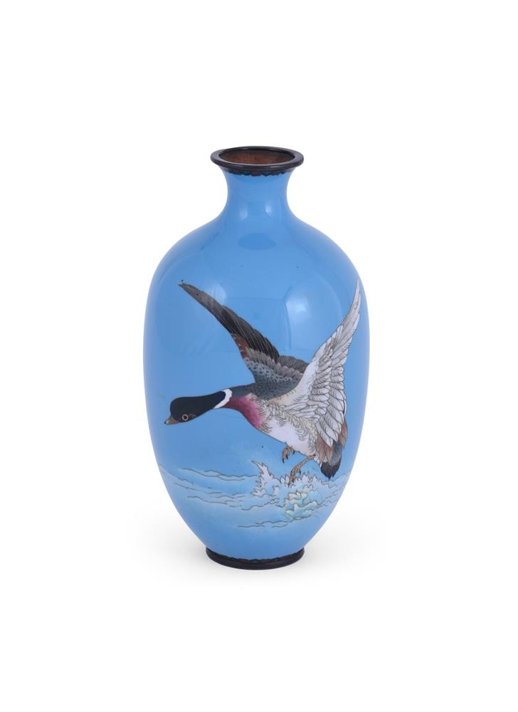 Namikawa Sosuke | A cloisonné enamel vase | MutualArt