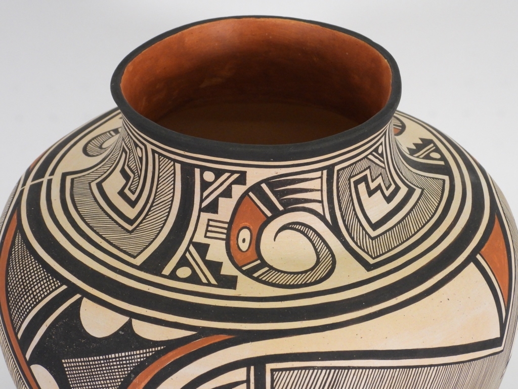 Randy Nahohai | Randy Nahohai Native American Zuni Pottery Vessel ...