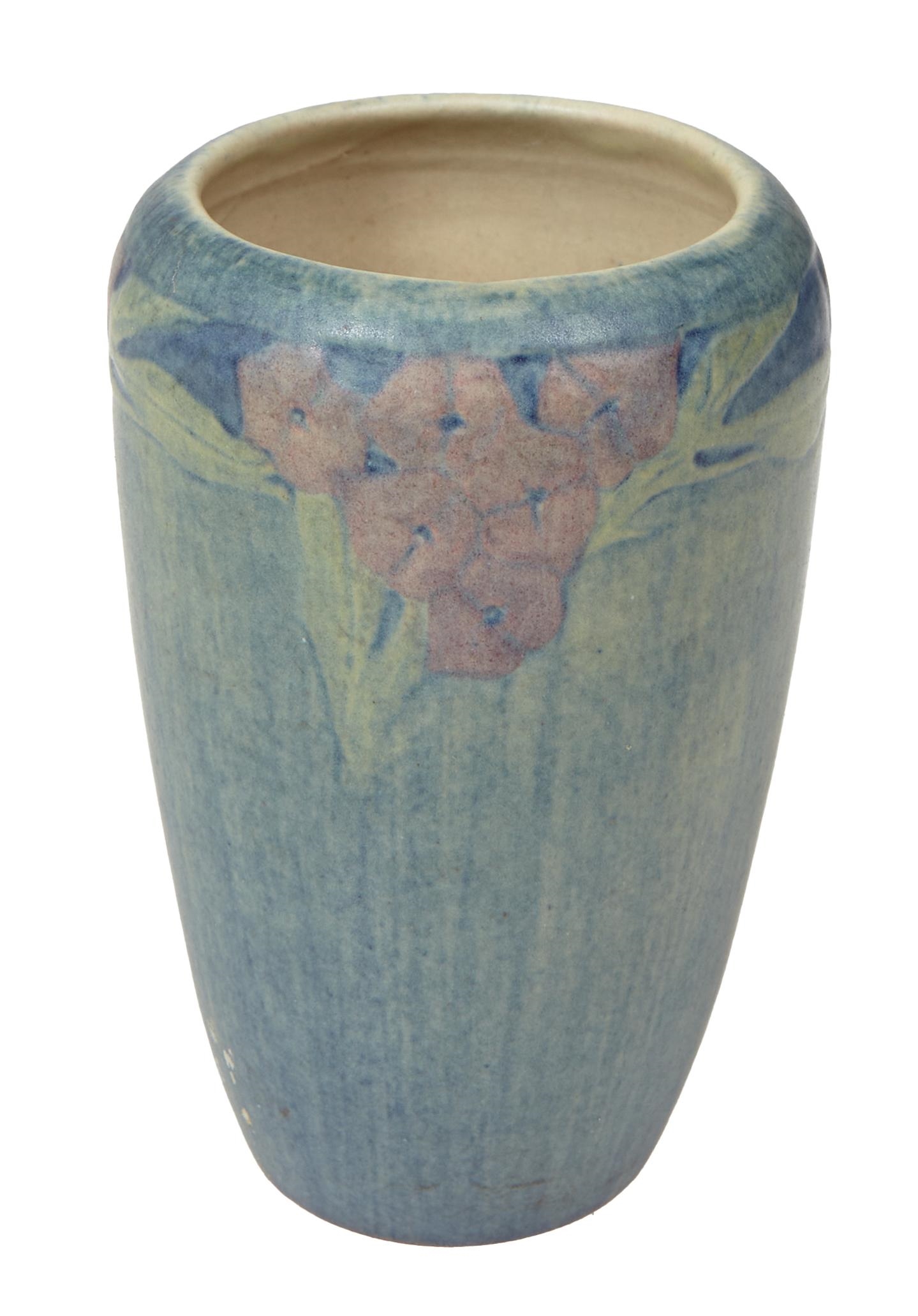 Cynthia Pugh Littlejohn | Newcomb Pottery Matte Glazed Baluster Vase, c ...