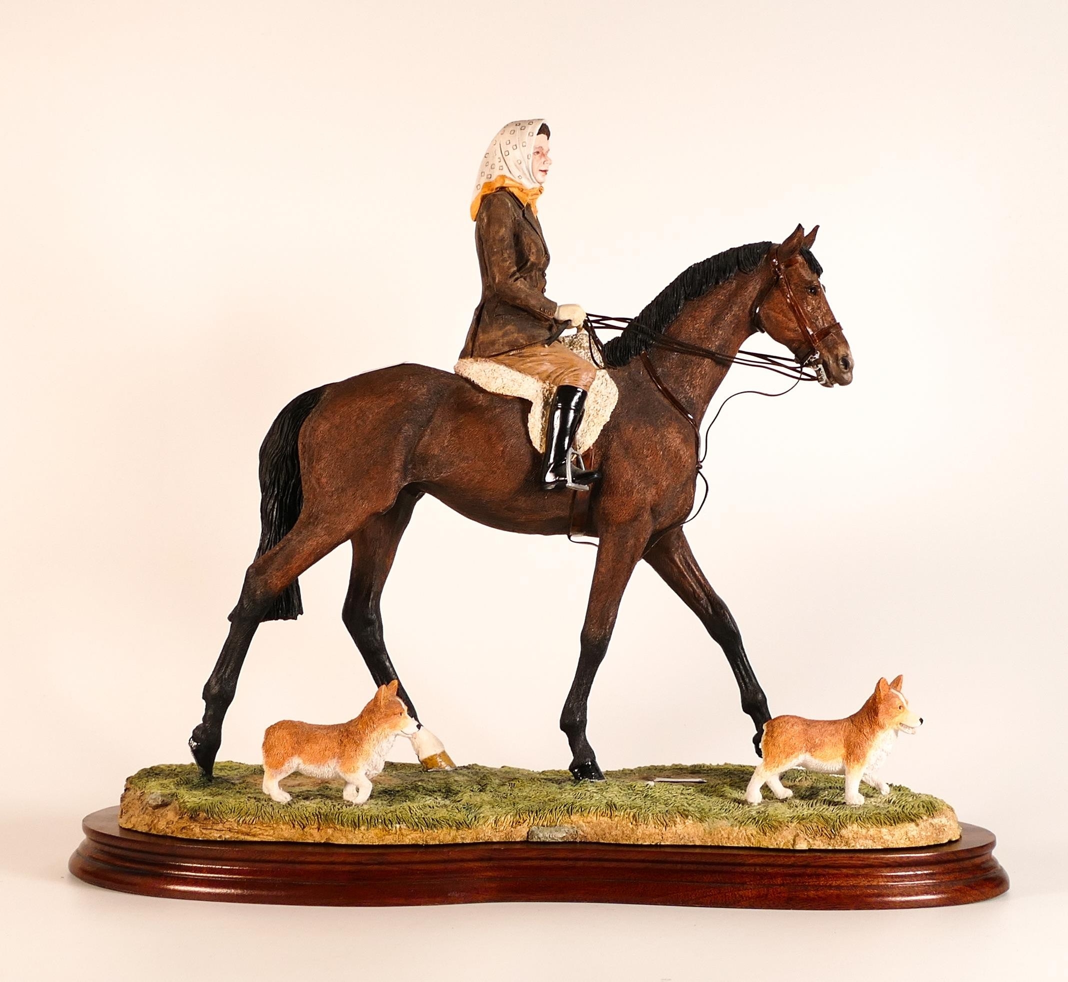 Craig Harding | A Border Fine Arts group with Queen Elizabeeth II ...