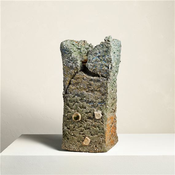 Kai Tsujimura | Faceted stoneware flower vase | MutualArt