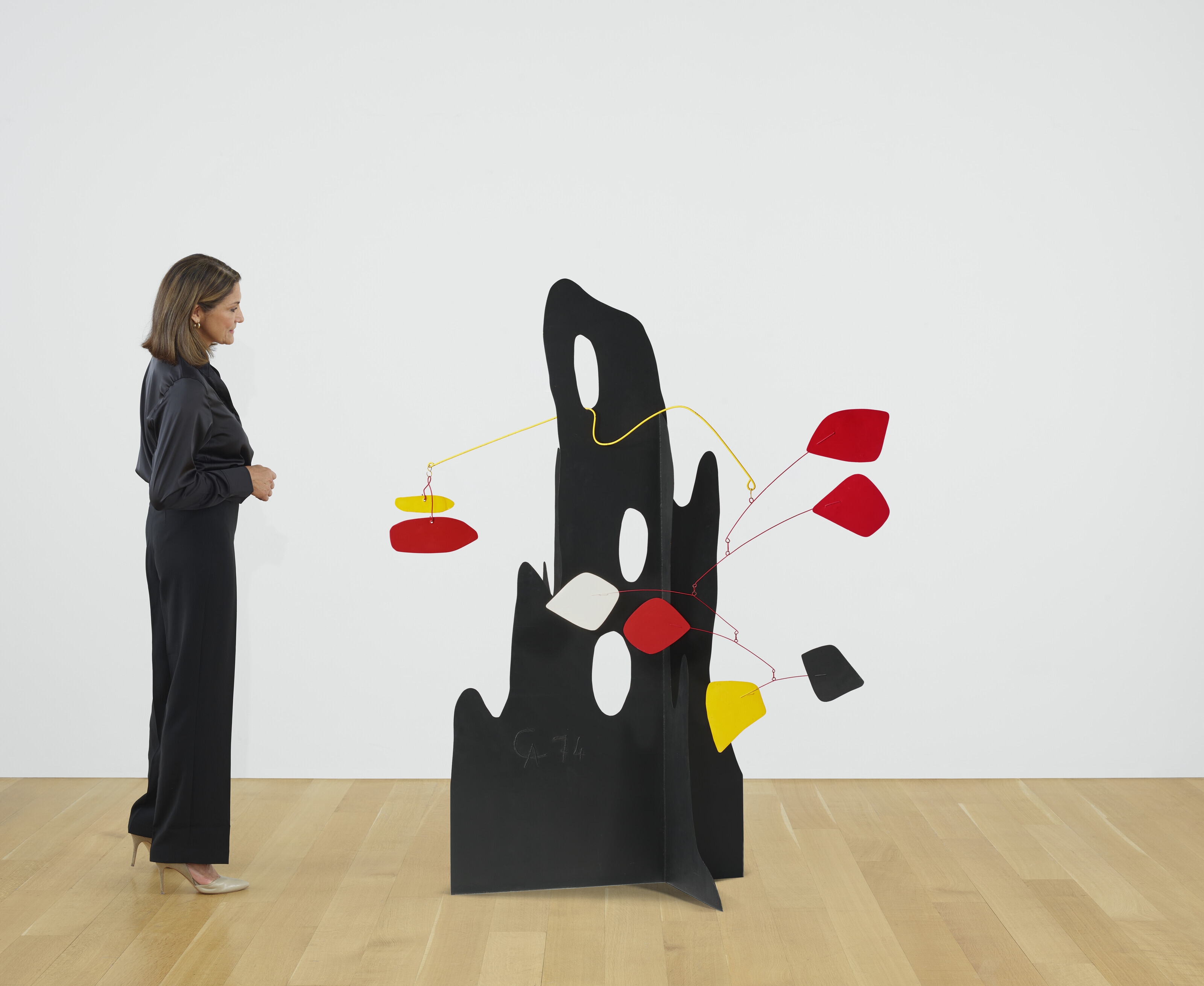 Alexander Calder | Crag (1974) | MutualArt