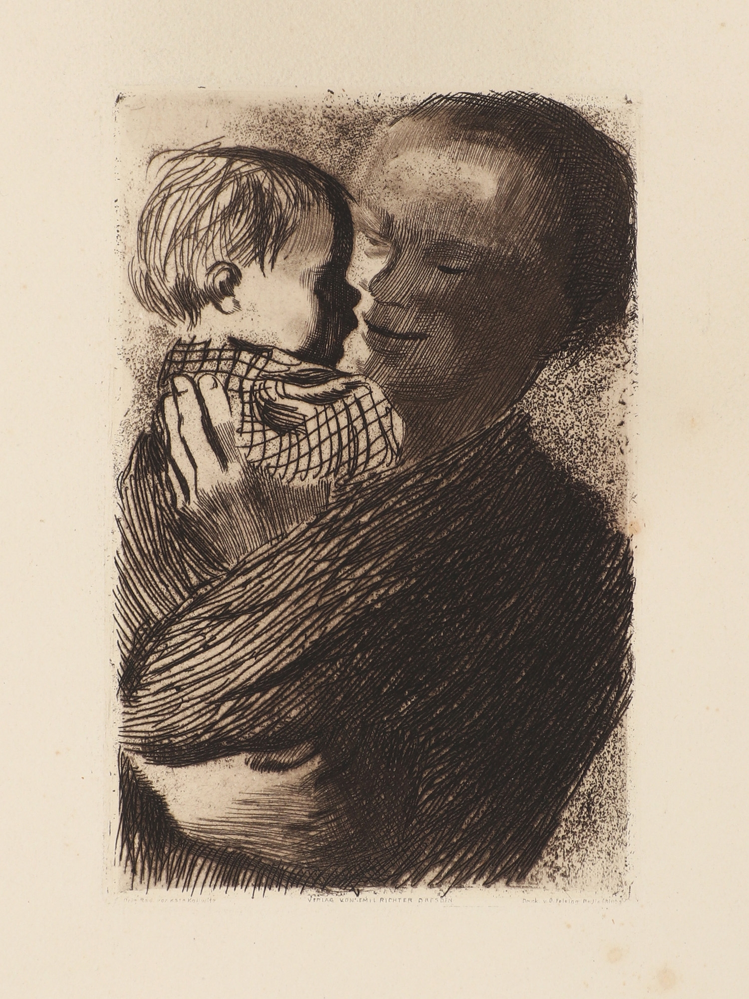 Käthe Kollwitz | Mutter mit Kind auf dem Arm (1910) | MutualArt