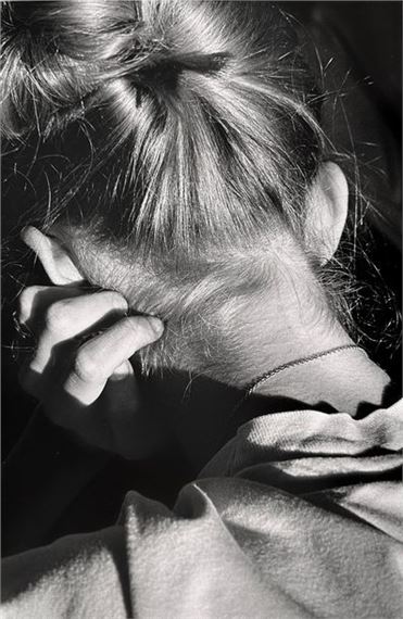 Jean-Loup Sieff | La nuque de la jeune femme, (1992) | MutualArt