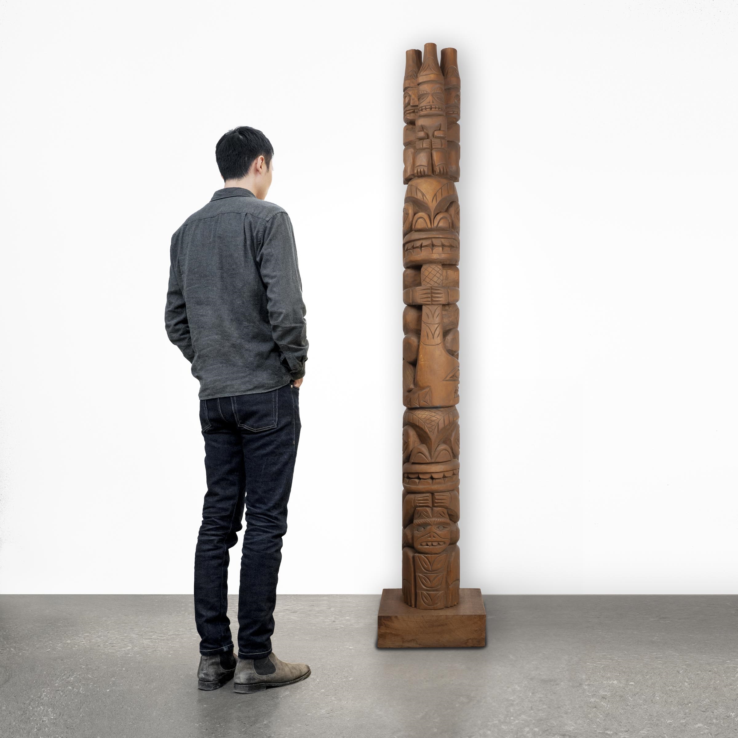 Raymond Williams | MONUMENTAL MODEL TOTEM POLE | MutualArt