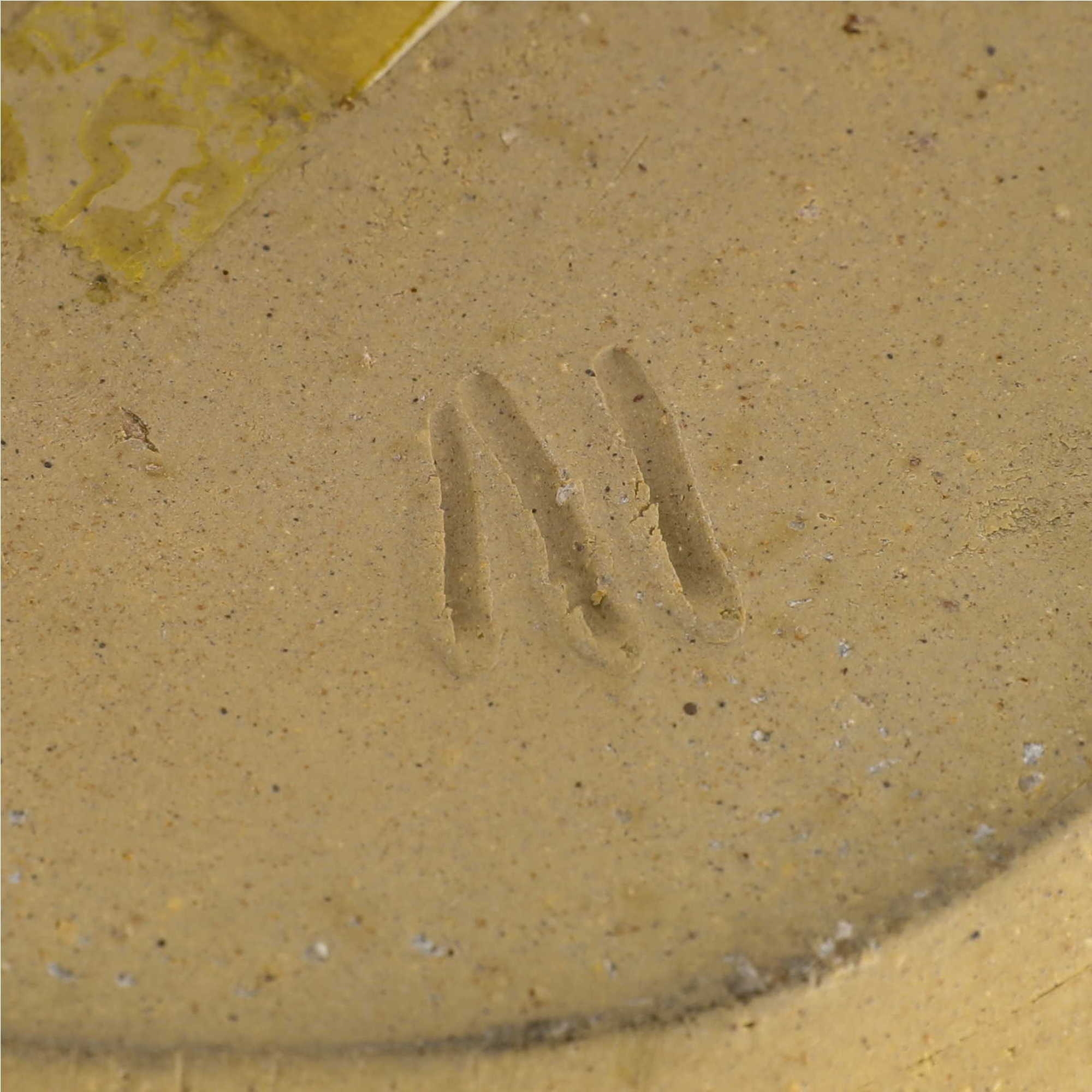 Jun Isezaki | BIZEN POT WITH LITTLE HANDLES, BIZEN KAKUHANAIKE VASE ...