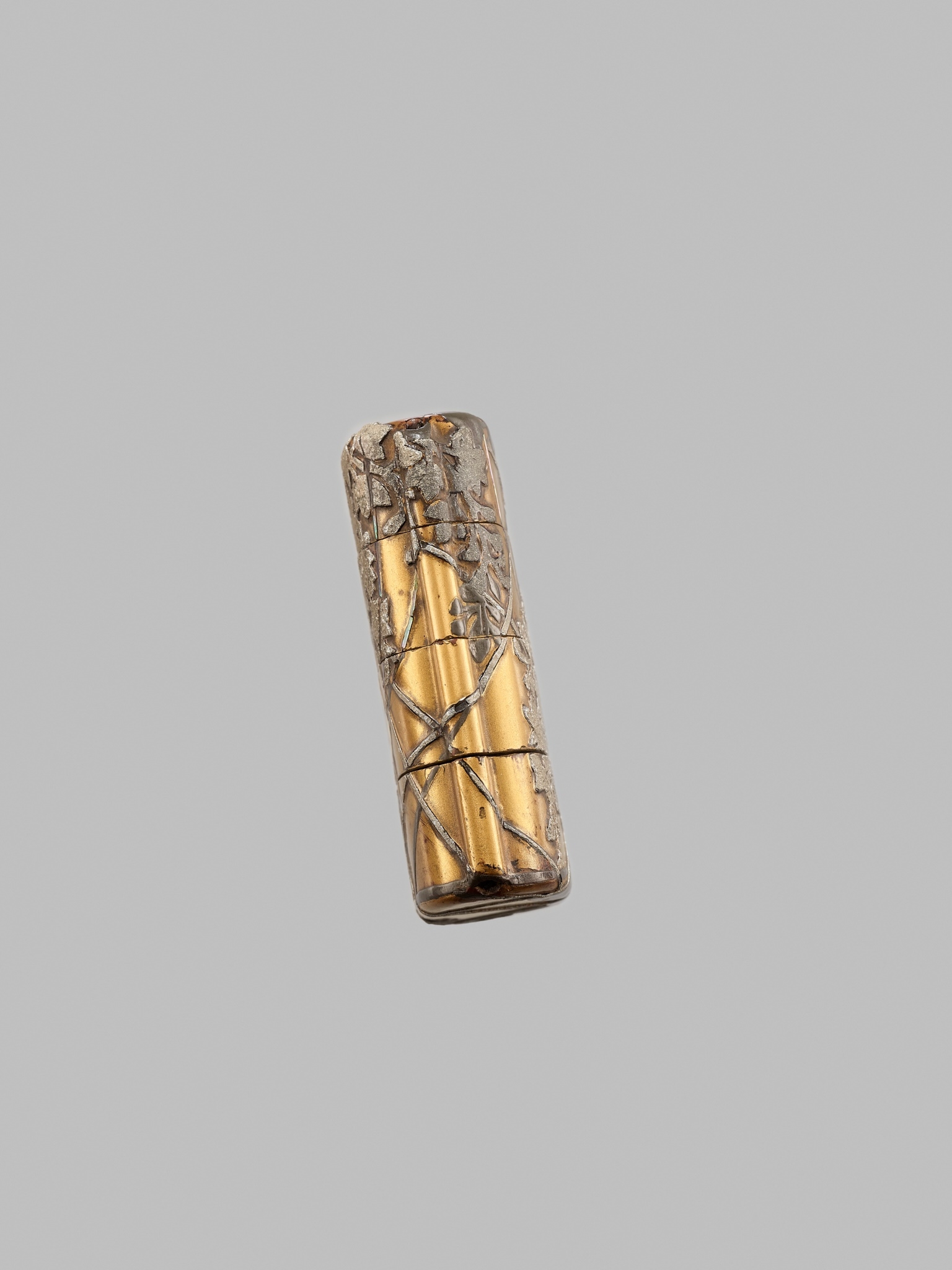 Ogata Korin | A RINPA-STYLE INLAID THREE-CASE GOLD LACQUER INRO WITH ...