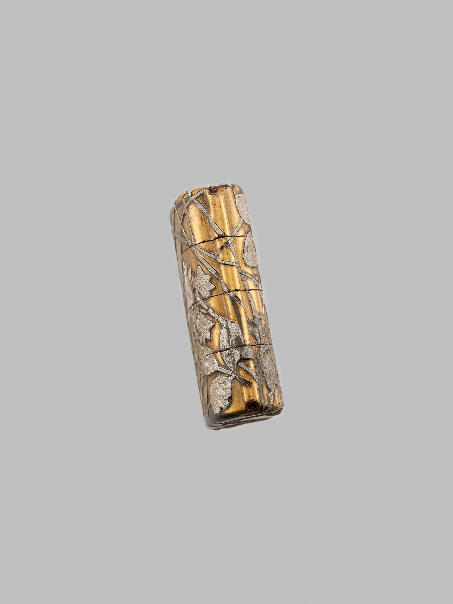 Ogata Korin | A RINPA-STYLE INLAID THREE-CASE GOLD LACQUER INRO WITH ...
