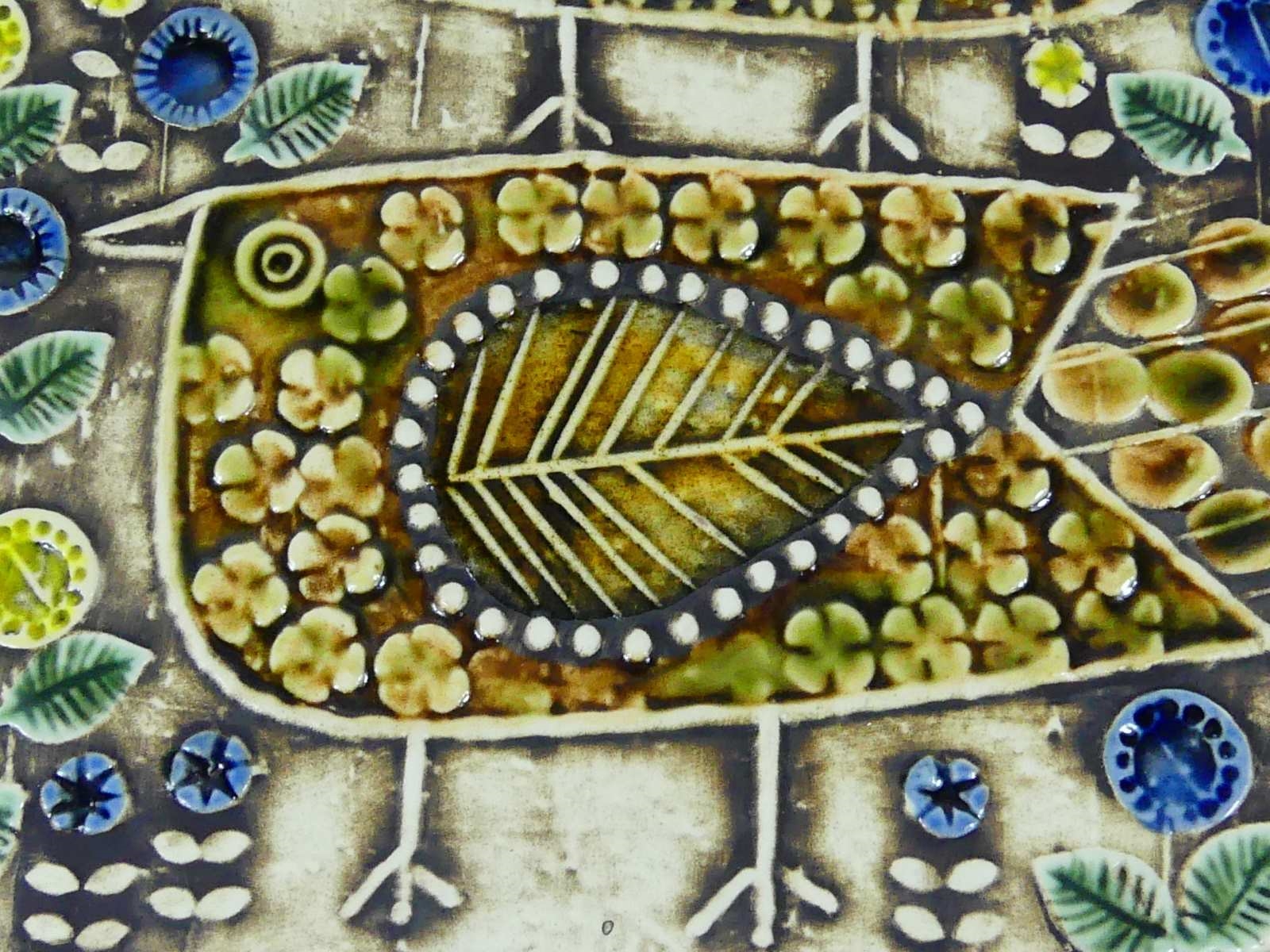 Lisa Larson | Lisa Larson for Gustavsberg pottery tile depicting birds ...