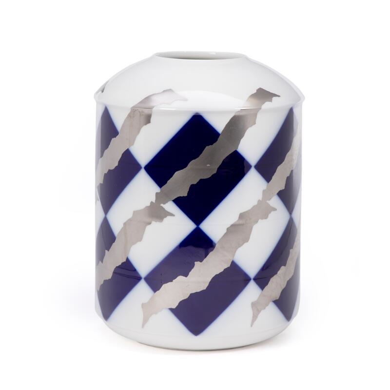 Lin Utzon | A cylindrical porcelain vase, decorated with dark blue ...