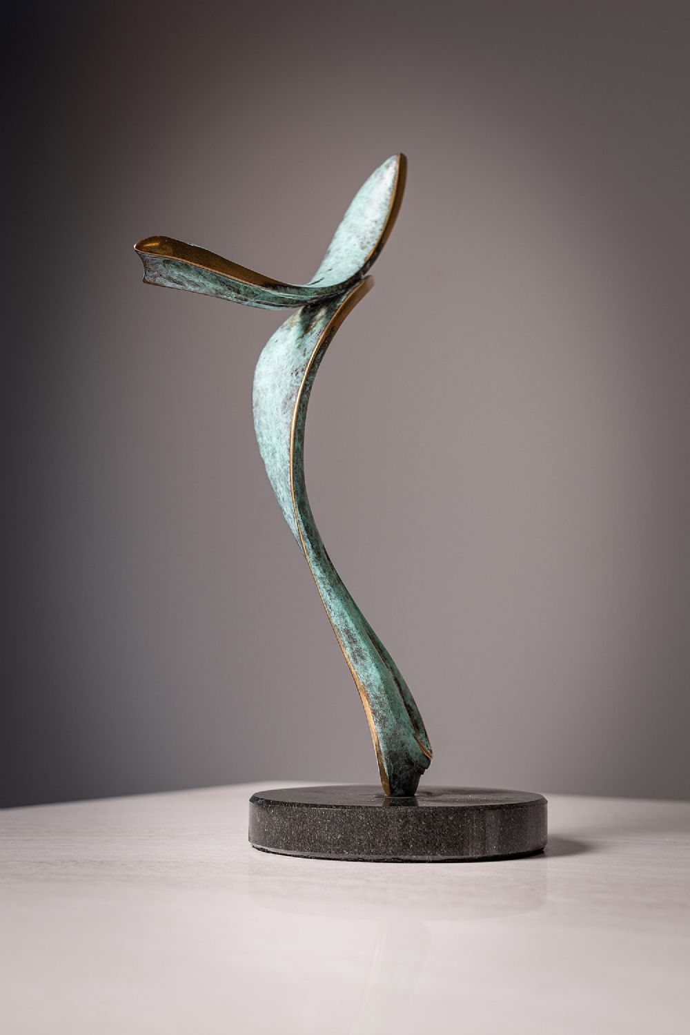 Jim Flavin | ENCOUNTER | MutualArt