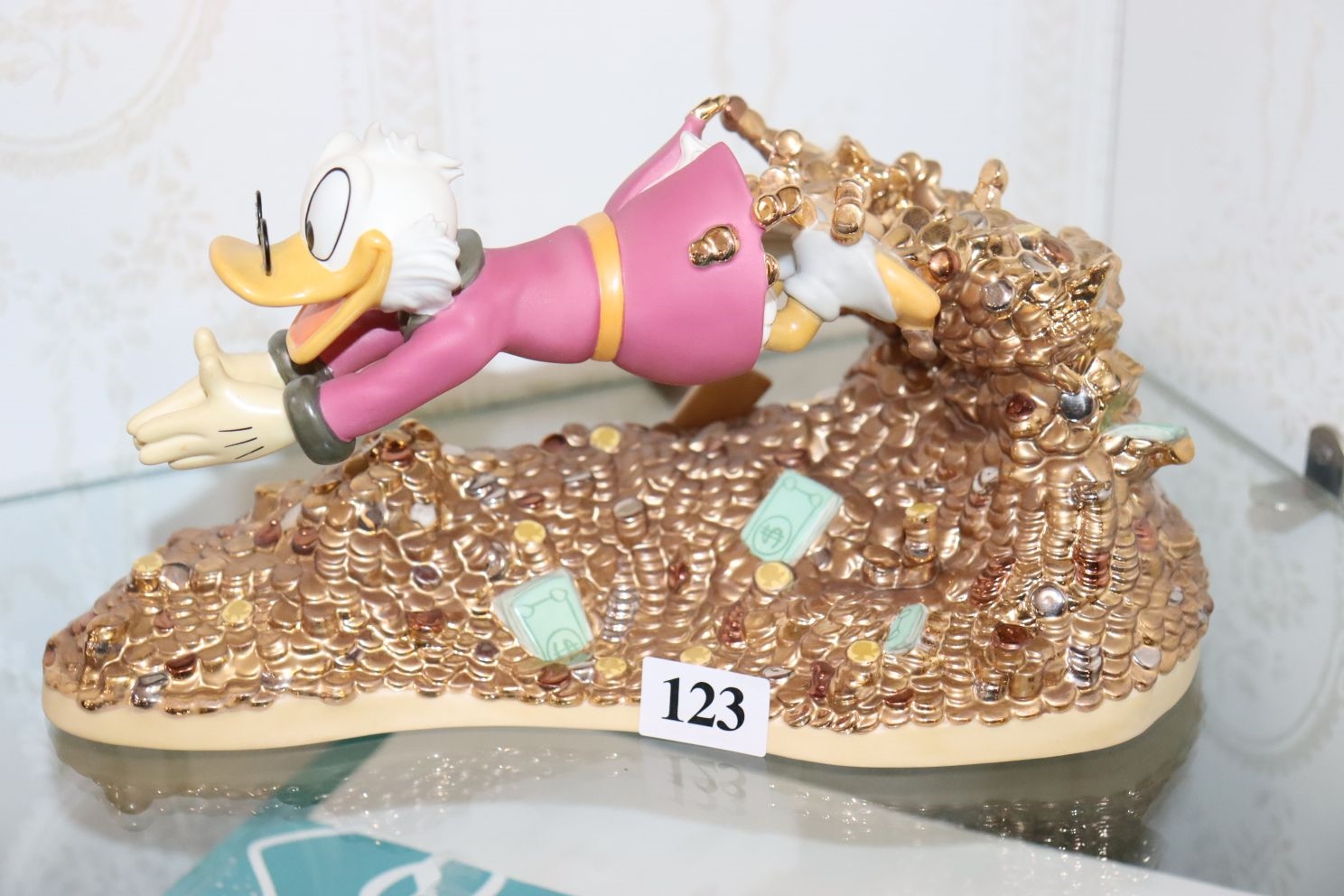 Walt Disney | WALT DISNEY CLASSICS COLLECTION FIGURINE | MutualArt