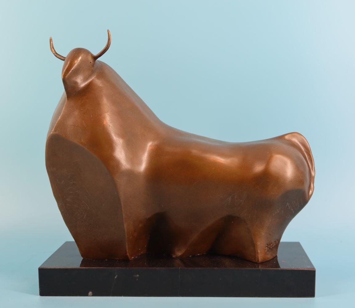 Fernando Botero | BRONZE BULL Botero Sculptor | MutualArt