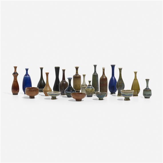 John Andersson | Collection of twenty-one miniature vases (Circa 1950 ...