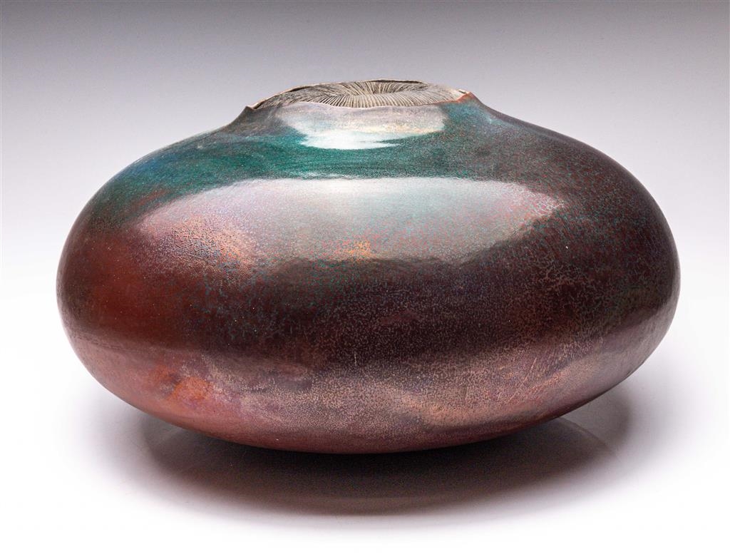 Ray Rogers | A large pottery vase signed by Ray Rogers (H:30cm - Dia ...