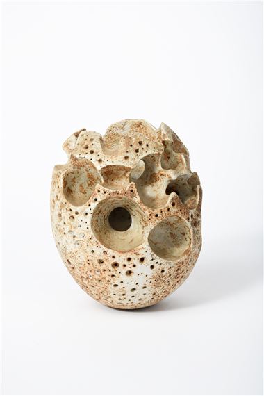 Alan Wallwork | Pierced form vase | MutualArt