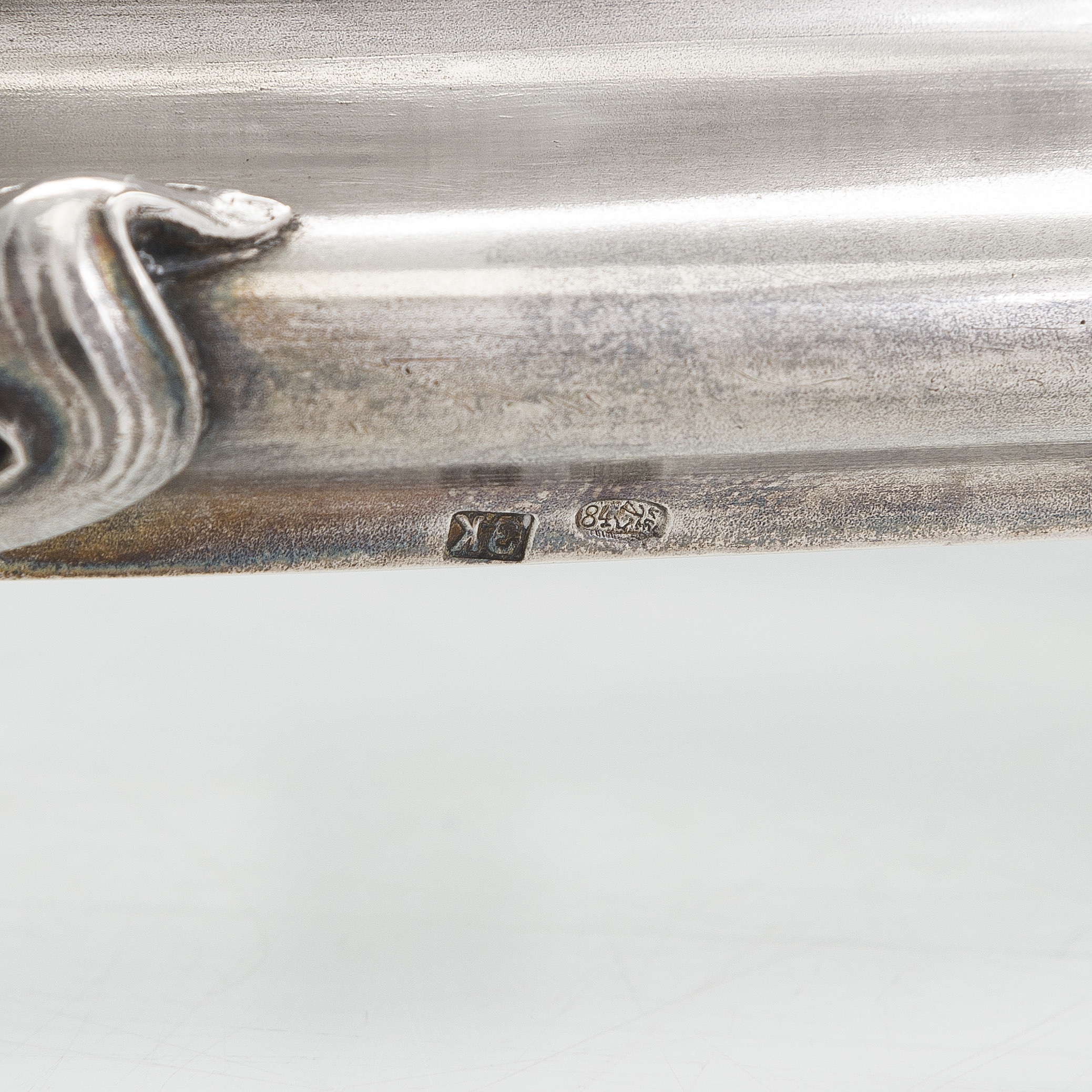 Eduard Johan Kortman | Table plateau | MutualArt