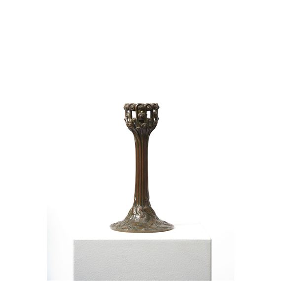 Edgar Brandt | A lamp base in bronze. Stamped and numbered. | MutualArt