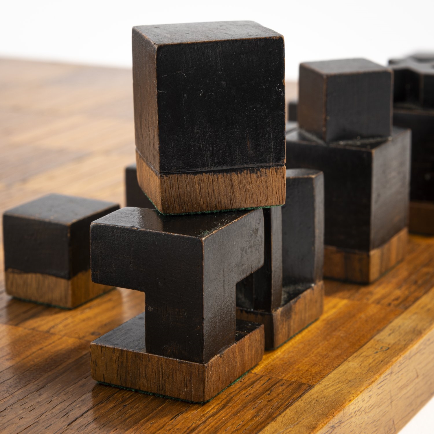 Josef Hartwig | Bauhaus chess set 'Model XIV' | MutualArt