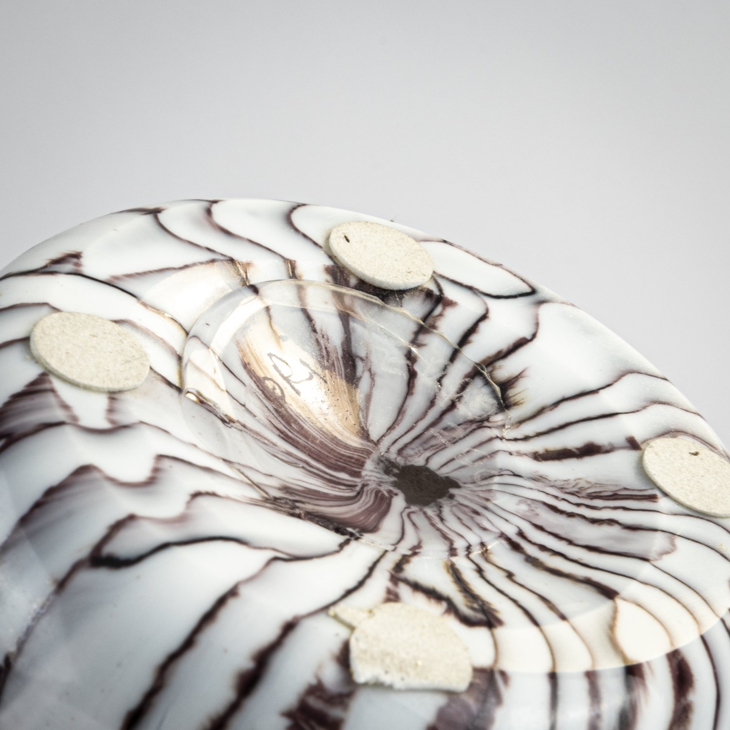 Vittorio Ferro | Vase (2000) | MutualArt
