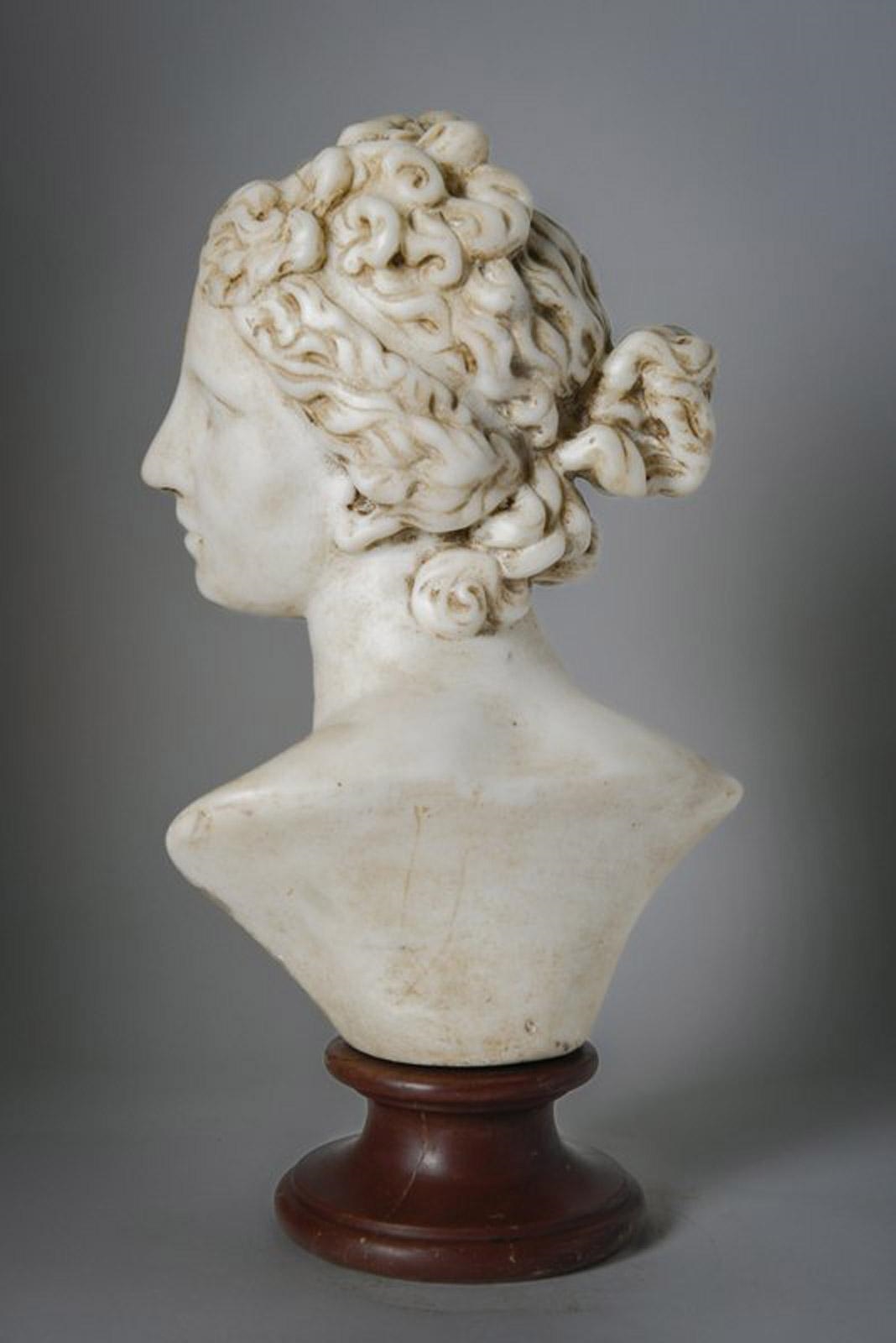 Antonio Canova | Bust of Venus | MutualArt
