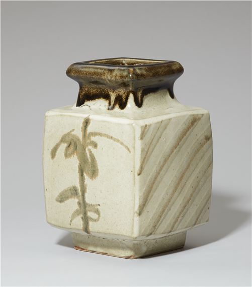 Sutô Takeo | A Mashiko tsubo type vase (Late 20th Century) | MutualArt