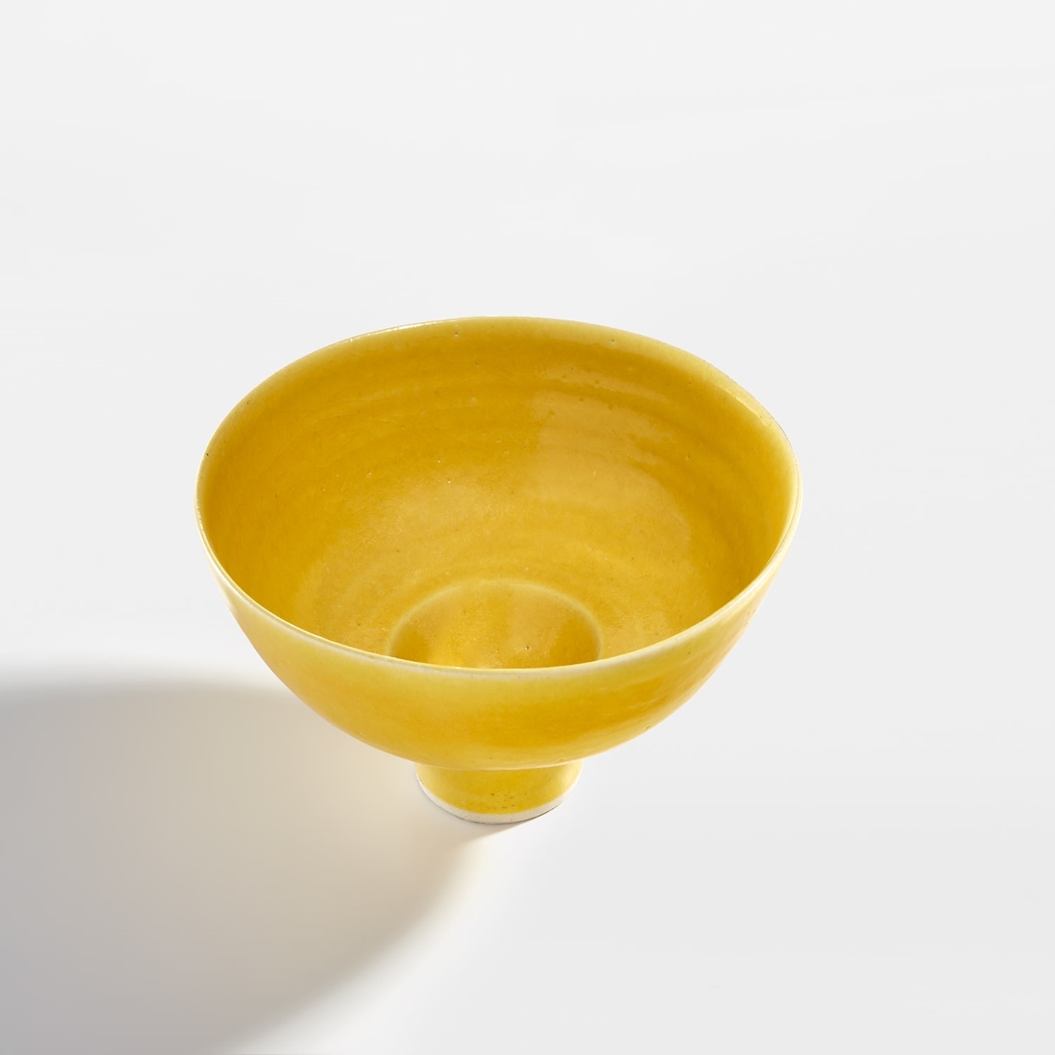 Lucie Rie | Footed bowl (Circa 1980) | MutualArt