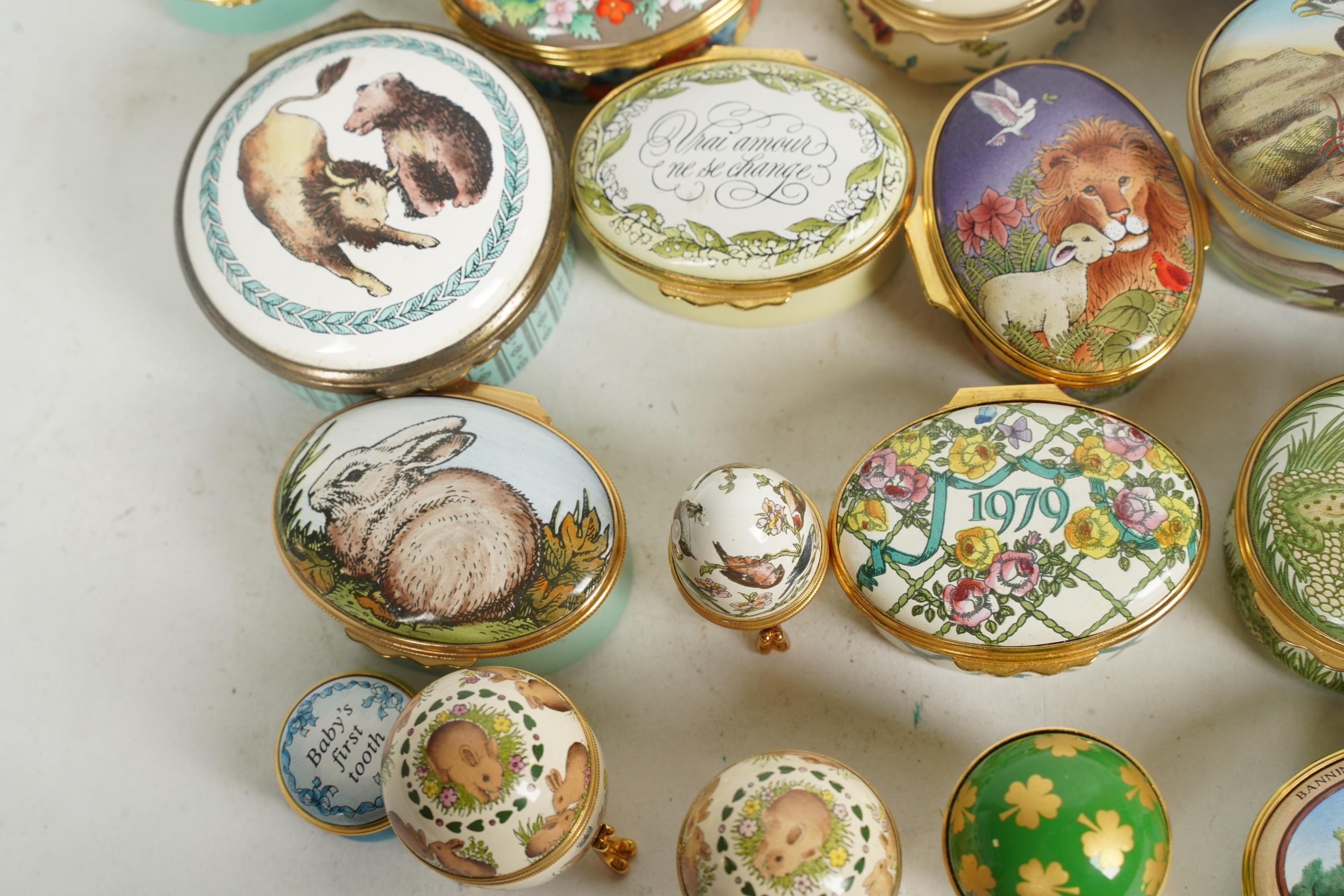 Oval | Collection of Halcyon Days Enamel Boxes | MutualArt