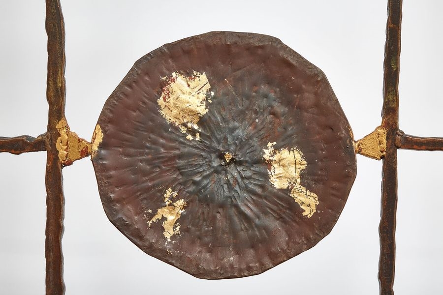 Jean-Jacques Argueyrolles | A brutalist bench | MutualArt